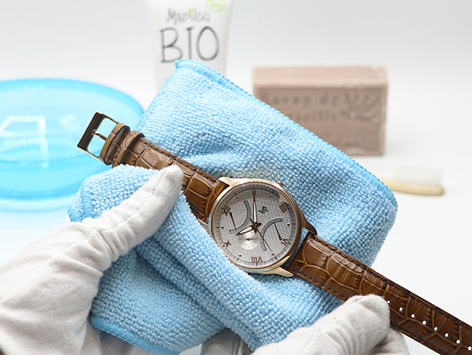 How To Clean Your Watch
